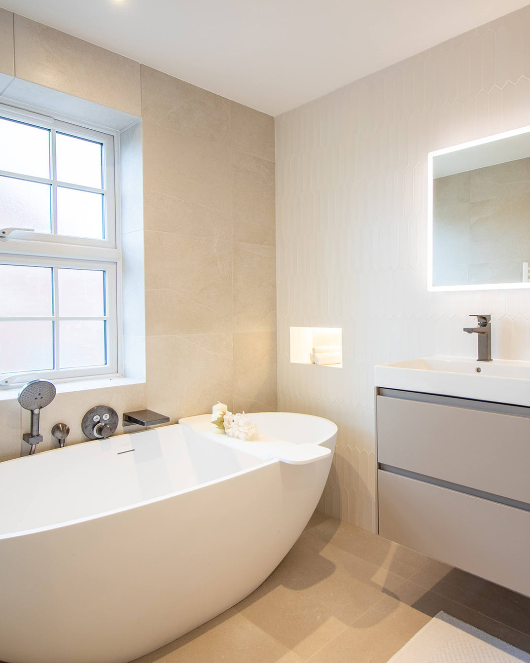 Hansgrohe Metropol 壁出｜浴缸出水頭｜bath spout 32543000 32543990 32543140 ...