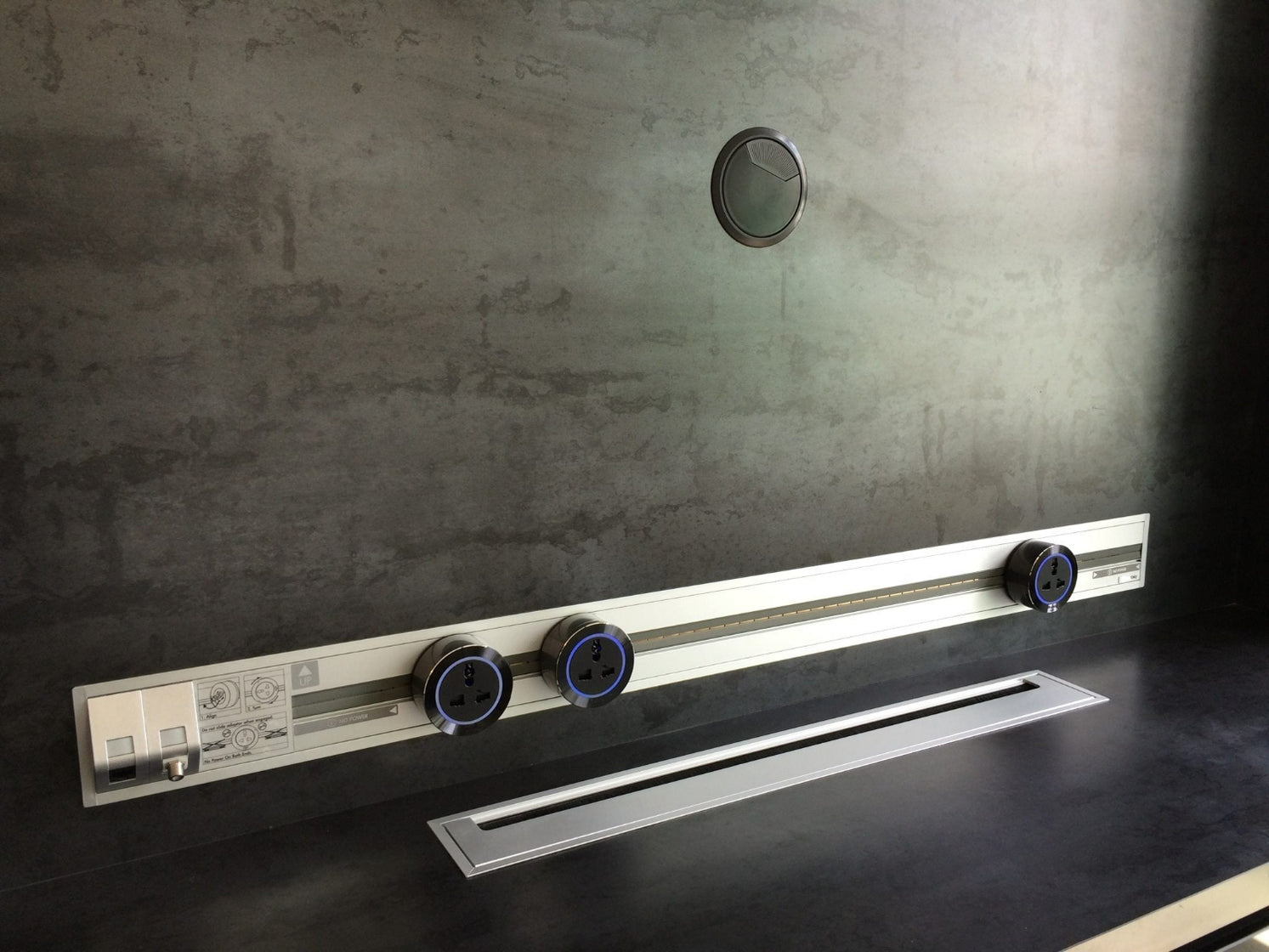 Eubiq RH2 移動式美型插座(嵌入式)｜隨插即用｜鈦銀色 TASK RH2-60 TASK RH2-80 TASK RH2-100 TASK RH2-120 — 好德 Better ...