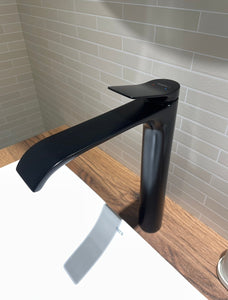 Hansgrohe Vivenis 250 面盆龍頭｜瀑布式微氣泡 75042000 75042670 — 好德 Better Choice 廚衛精品